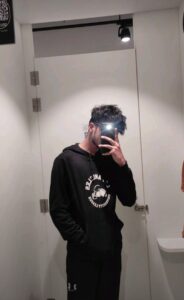 1100+ Best Instagram DP For Boys, Stylish & Attitude